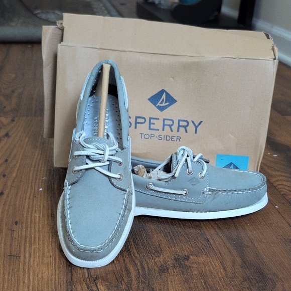 Sperry | Shoes | Sperry Gray Boat Shoes With Suede Finish And Moccasin ...